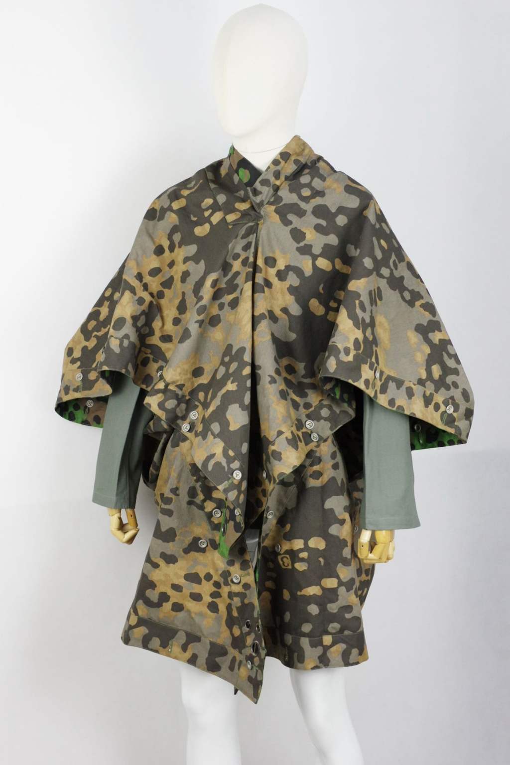 Plane Tree Camo Zeltbahn - Feldgrau Militaria