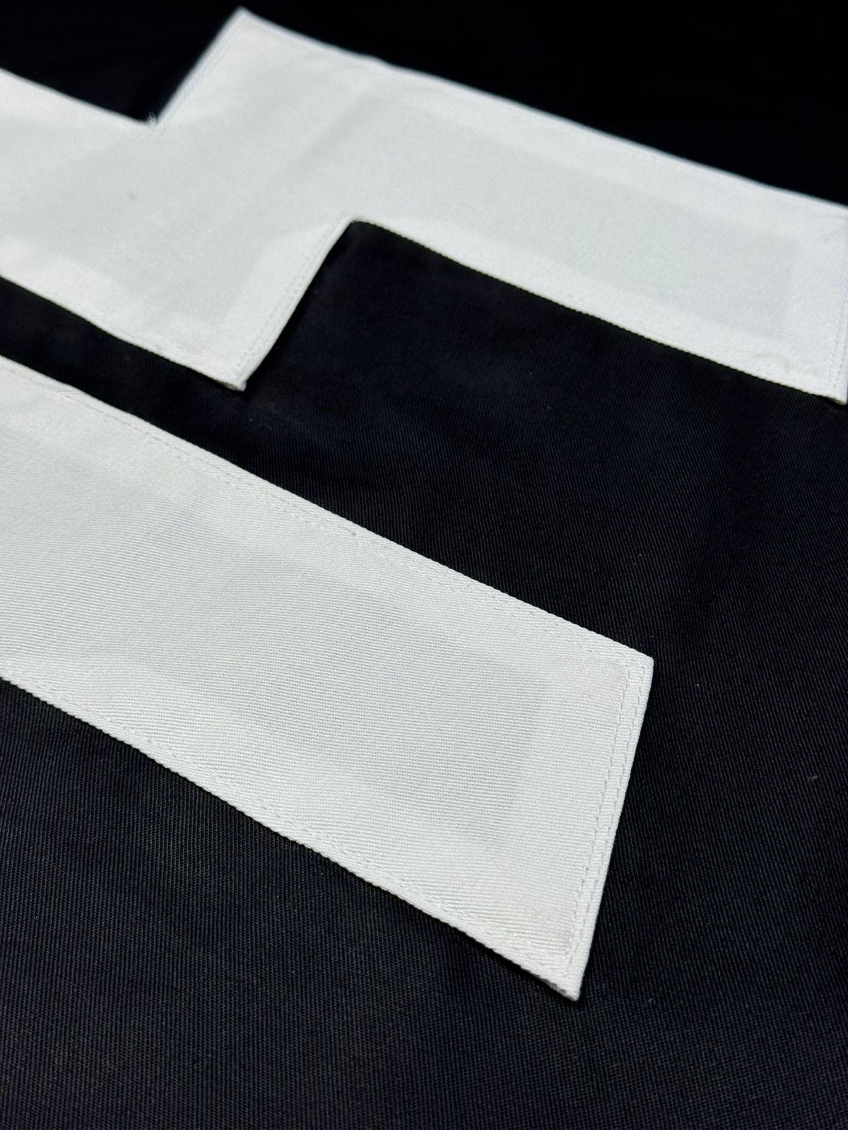 German SS flag - Feldgrau Militaria